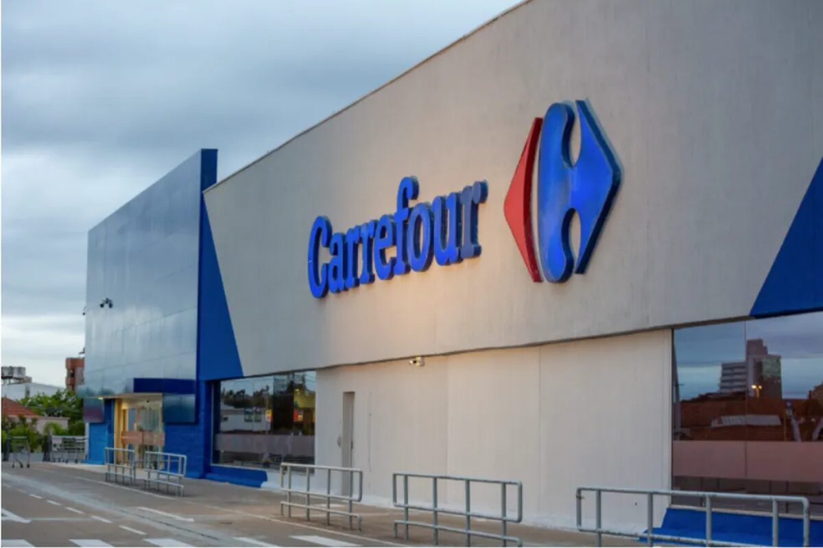 Grupo Carrefour abre Vaga de Emprego na Área de Administração com 03 ...