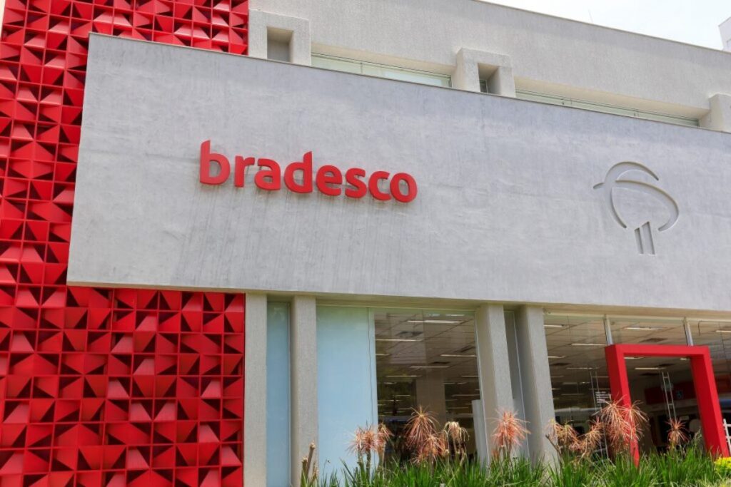 Trabalhe Onde Você Quiser: Persona Abre Vaga de Emprego Home Office ...