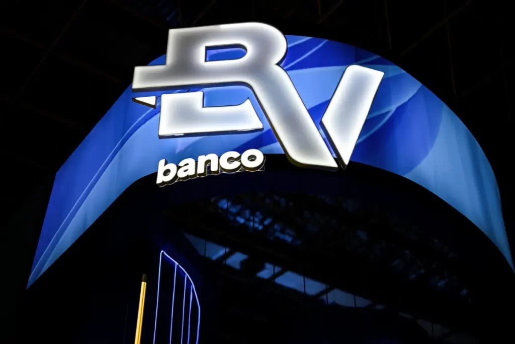 Banco BV Abre Estágio Exclusivo Para Mulheres com 30 Vagas no "Elas por ...